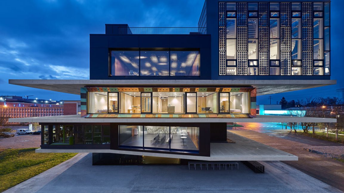 Urban Mining & Dry Stacking Bricks in Switzerland - FRONT®