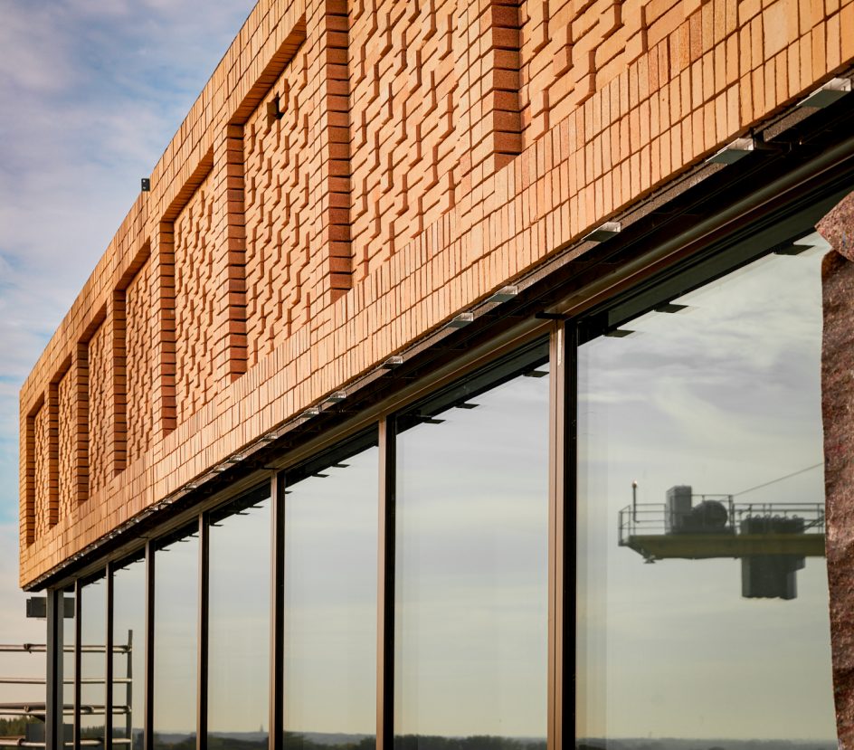 Connected Circularity at Crossover in Amsterdam - FRONT®