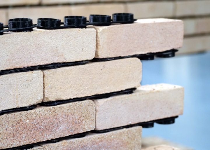 Drystack: Making Demountable Facades with StoneCycling