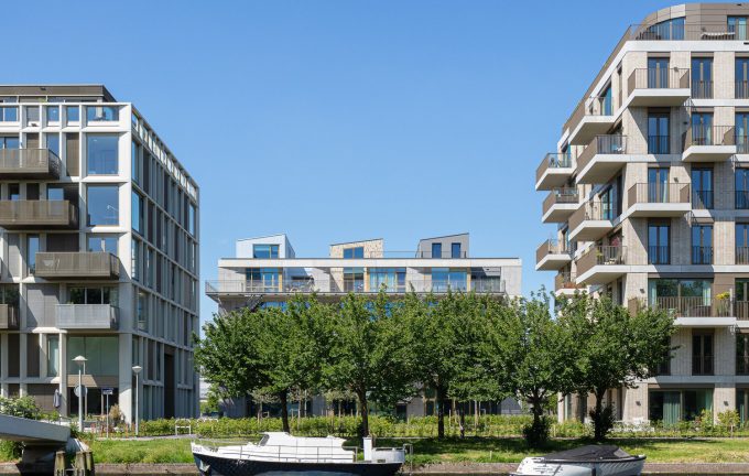 Connected Circularity at Crossover in Amsterdam - FRONT®