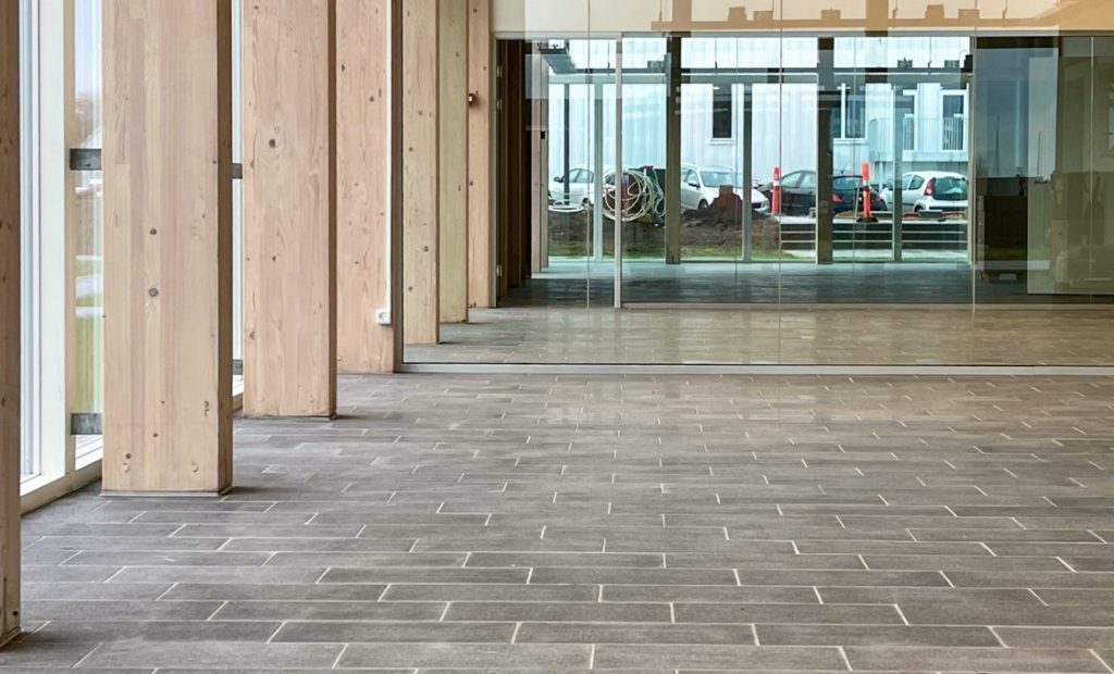 BioBasedTiles: grown with the help of bacteria | FRONT® Materials