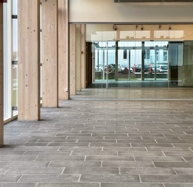 BioBasedTiles: grown with the help of bacteria | FRONT® Materials