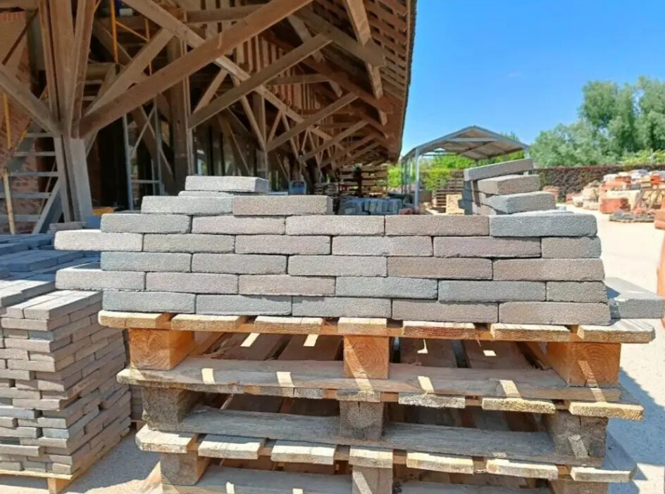 Develop a Bespoke Brick with FRONT®