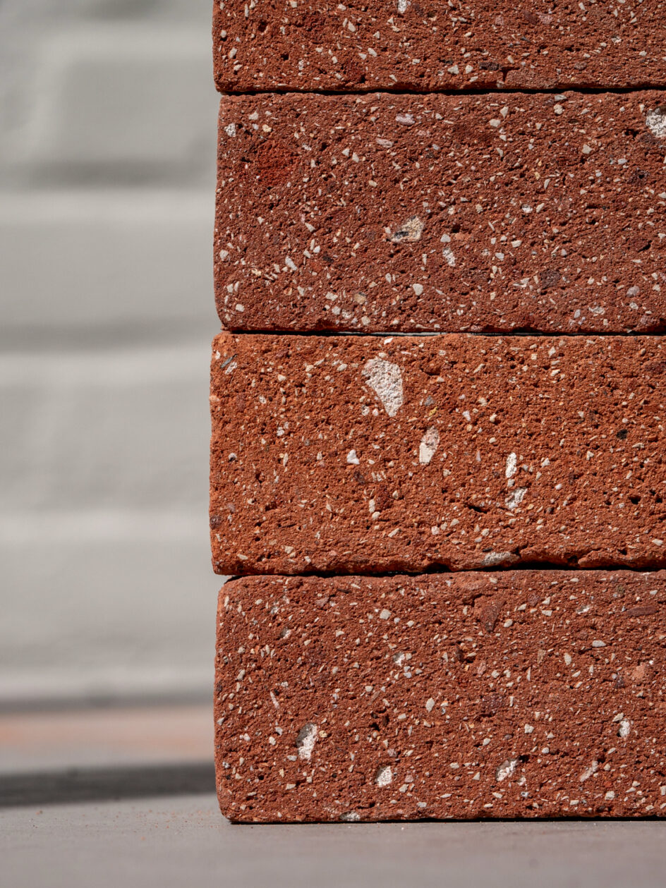 Using Waste from Donor Buildings - Bespoke FRONT