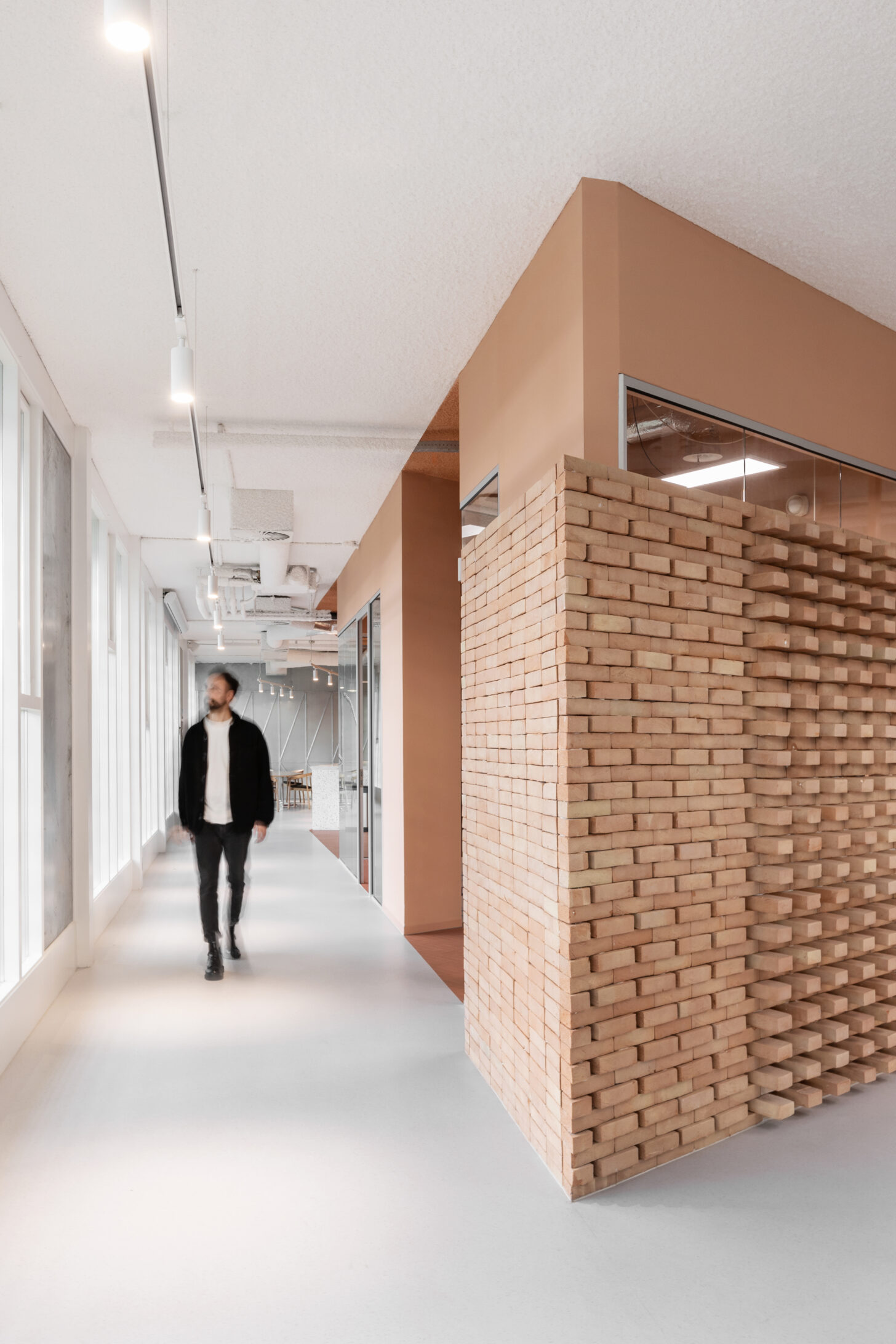 Sustainable Open Workspaces at APPM Netherlands - FRONT®